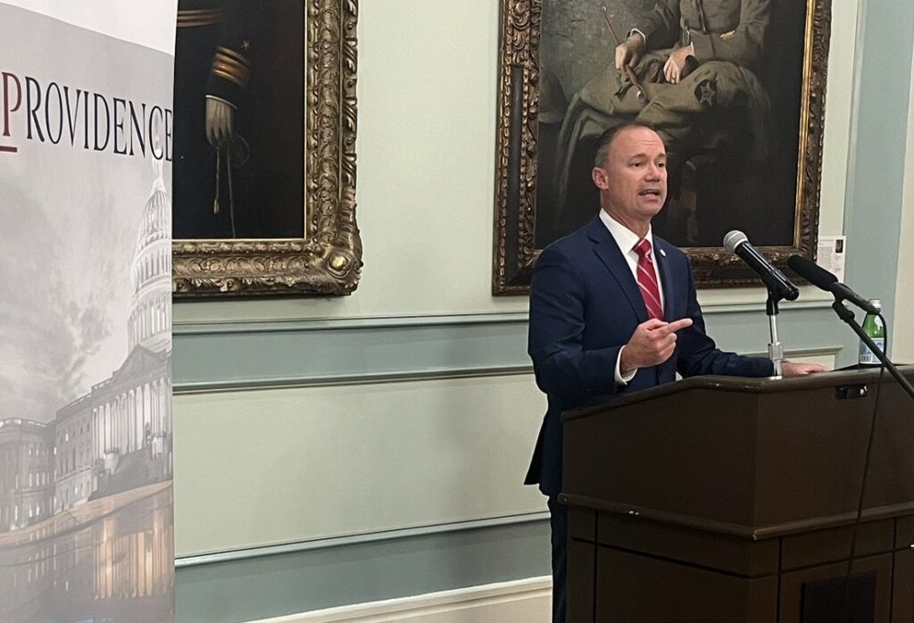 Eric Patterson on Christian Realism vs. Utopianism - Juicy Ecumenism